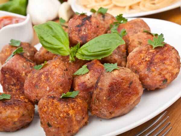 Crispy Chicken Ball recipe : চিকেন প্রেমীদের জন্য রইল চিকেন বল রেসিপি ...