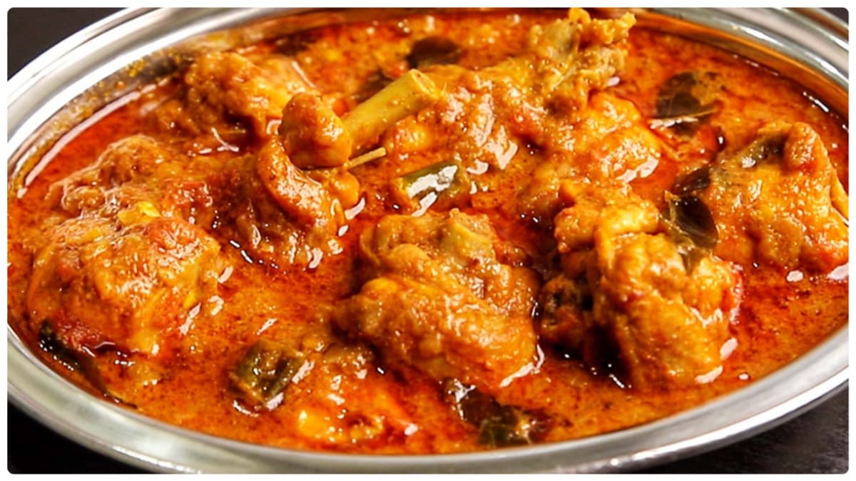 বর্ষায় মশলাদার ঝালঝাল খেতে ইচ্ছে করছে? বানিয়ে ফেলুন চিকেন লবাবদার ...