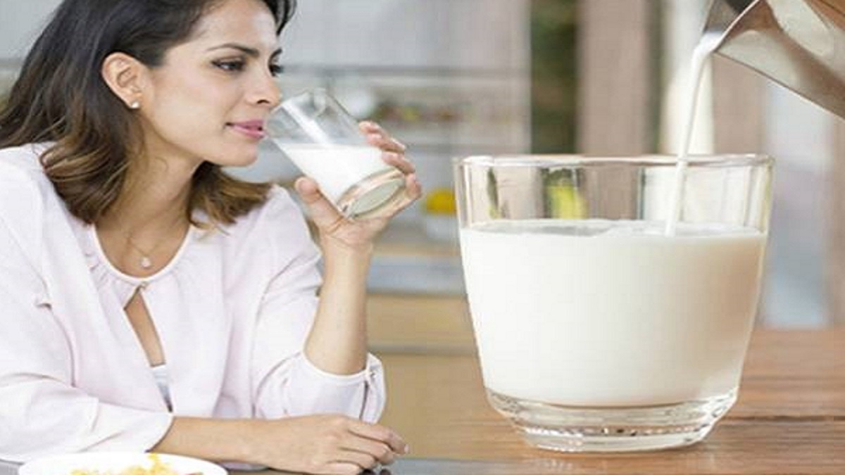 National Milk Day 2023: গরুর দুধে সমস্যা? আর কোন দুধে মিলবে প্রয়োজনীয় ...