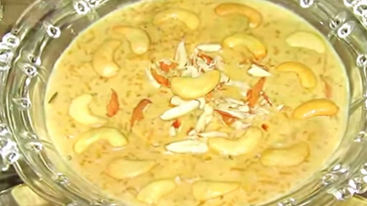 শীতের নতুন গুড় দিয়ে বানিয়ে ফেলুন নারকেলের পায়েস, রইল রেসিপি ...